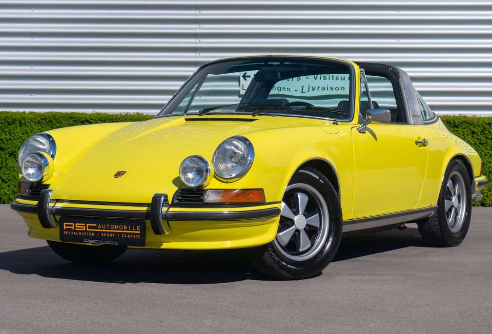 Voiture d'occasion Porsche 911 2.4T/E TARGA | Moniteur Automobile