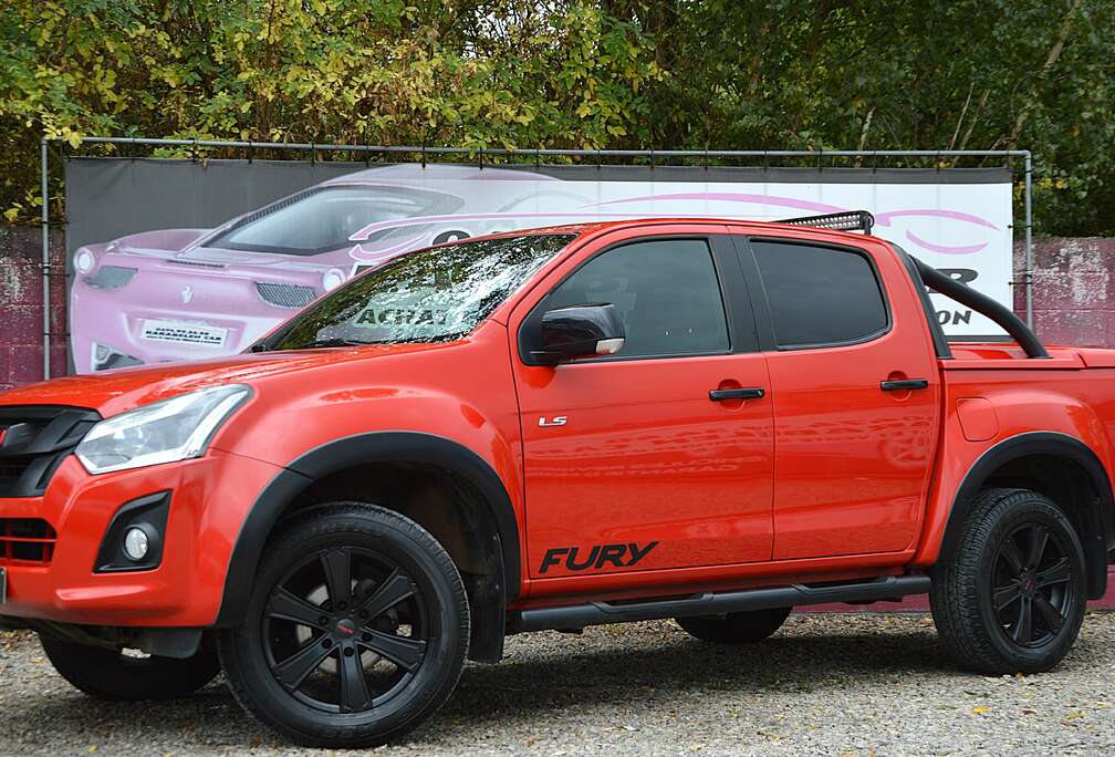 Voiture d'occasion Isuzu 1.9Turbo D 4WD L AC Force NAV CAM CLIM 37.951KM | Moniteur Automobile