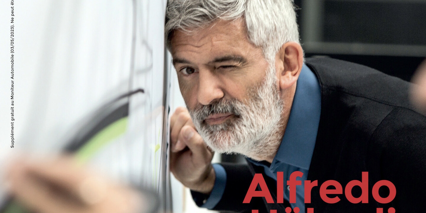 Miles Gentleman Driver's Magazine #45 | AutoGids