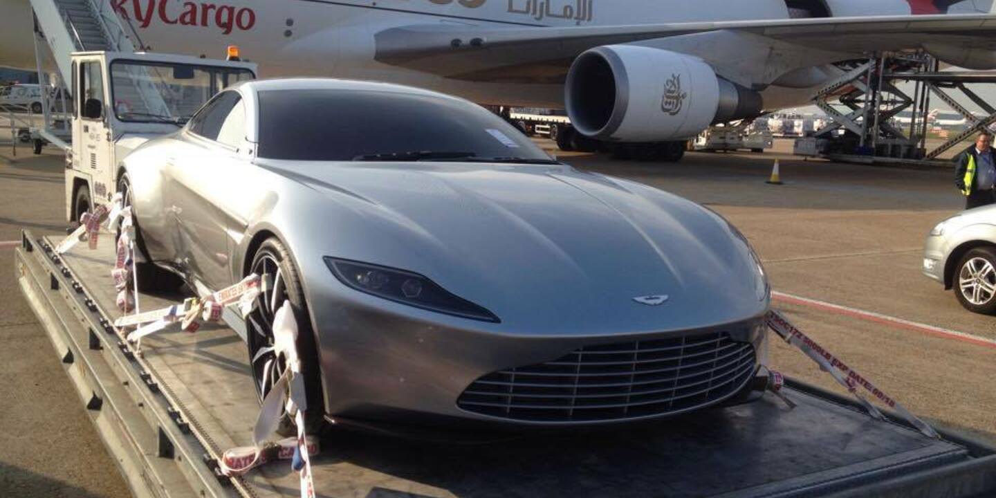 Aston Martin DB10 Spectre | AutoGids