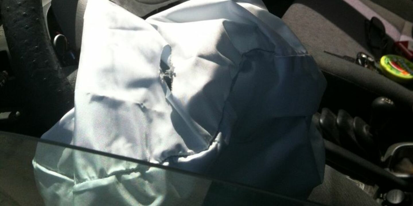 Photos Takata devra prouver que 85 millions d’airbags soient sûrs ...