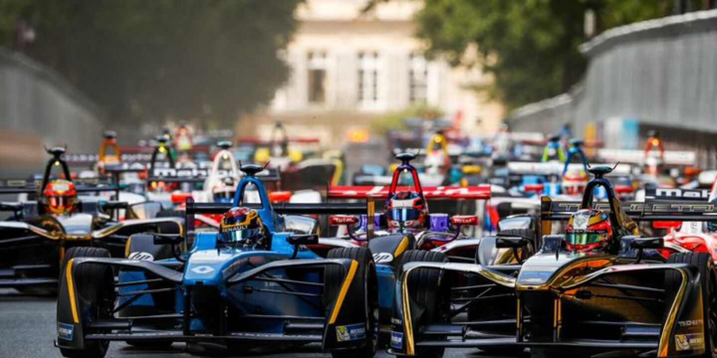 Mercedes et Porsche en Formule E | Moniteur Automobile