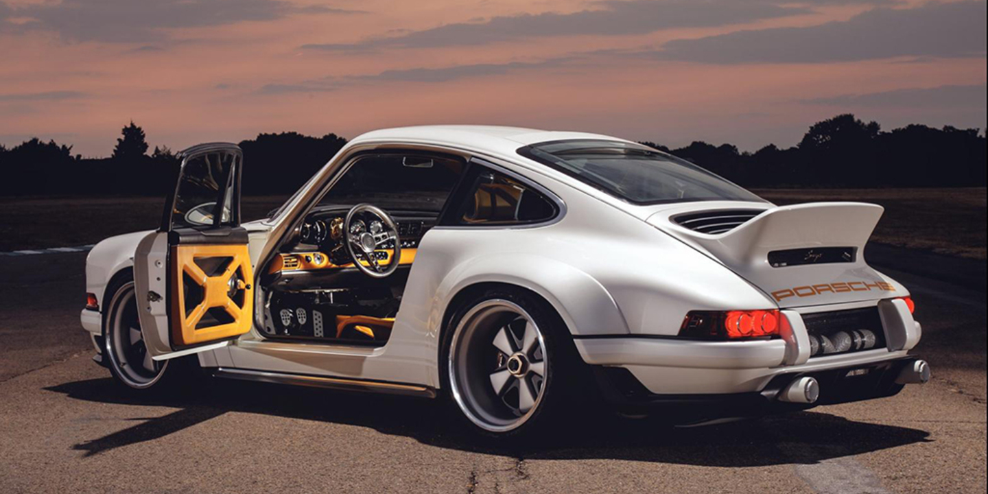 Singer et Williams : une 911 « 964 » de 500 ch (2018) - Goodwood ...