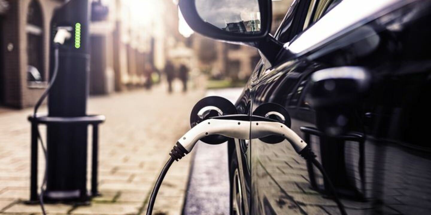 700.000 km elektrisch rijden om groen te zijn? | AutoGids