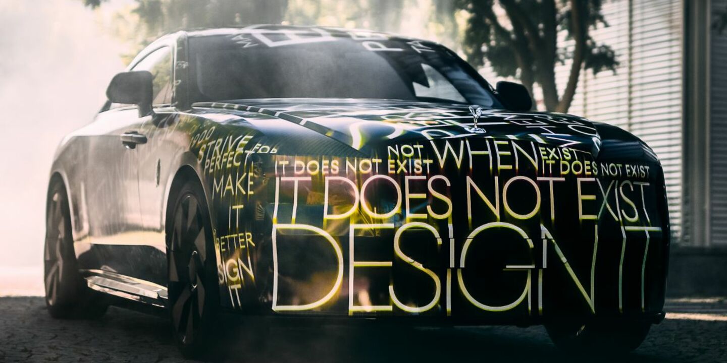 Rolls-Royce Spectre : successeur 100 % électrique de la Wraith ...