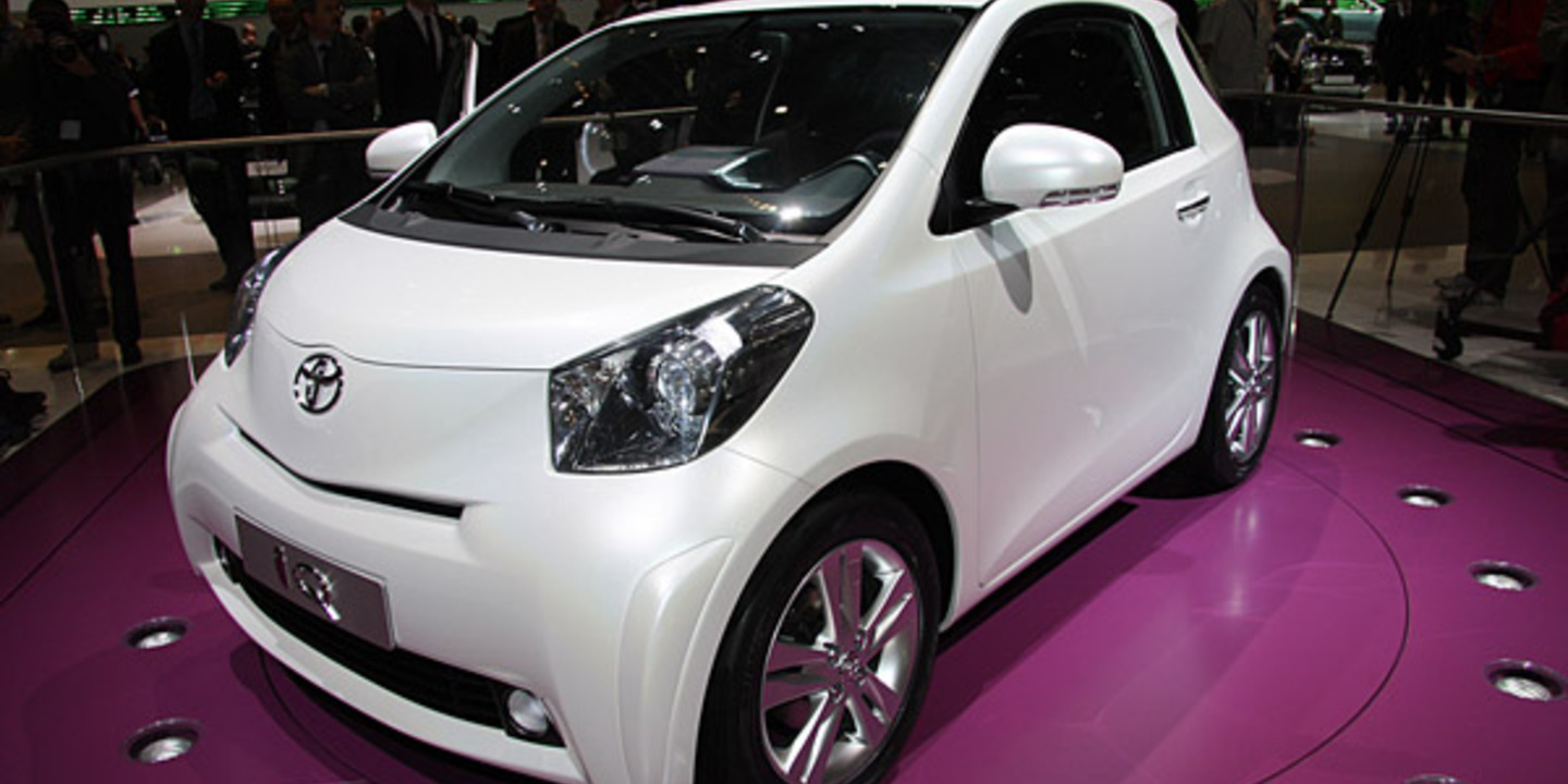 Toyota iQ | AutoGids