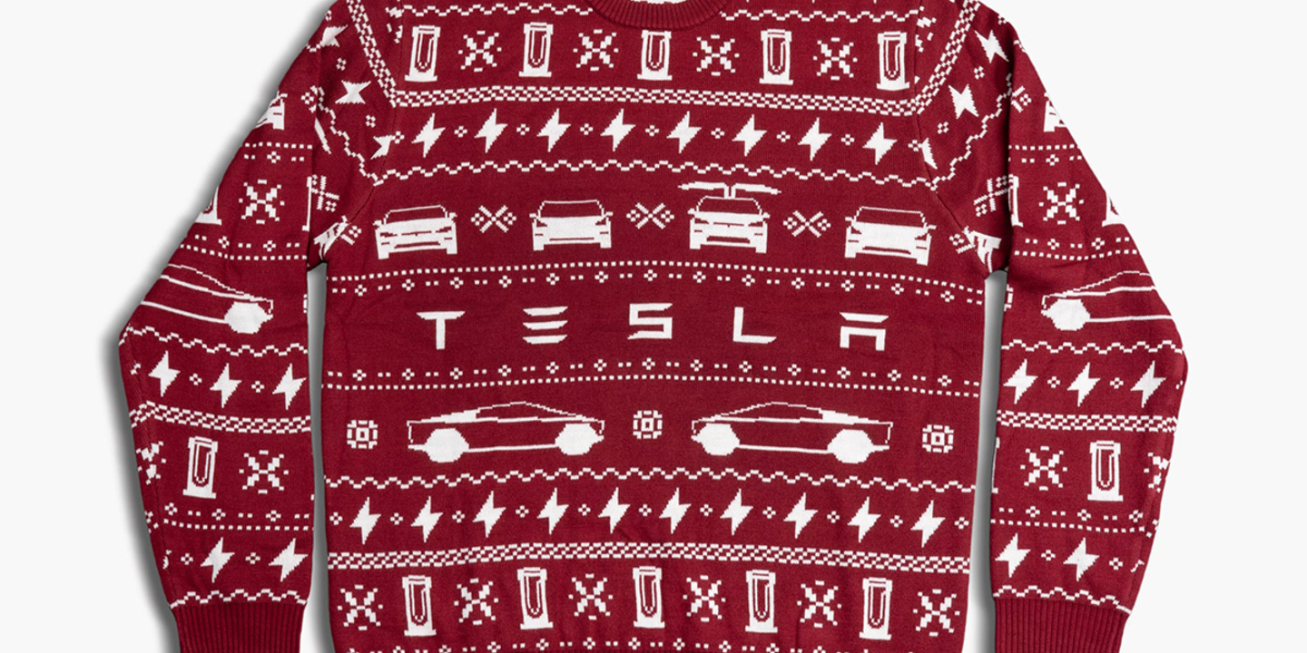 Kersttrui van Tesla meteen uitverkocht | AutoGids