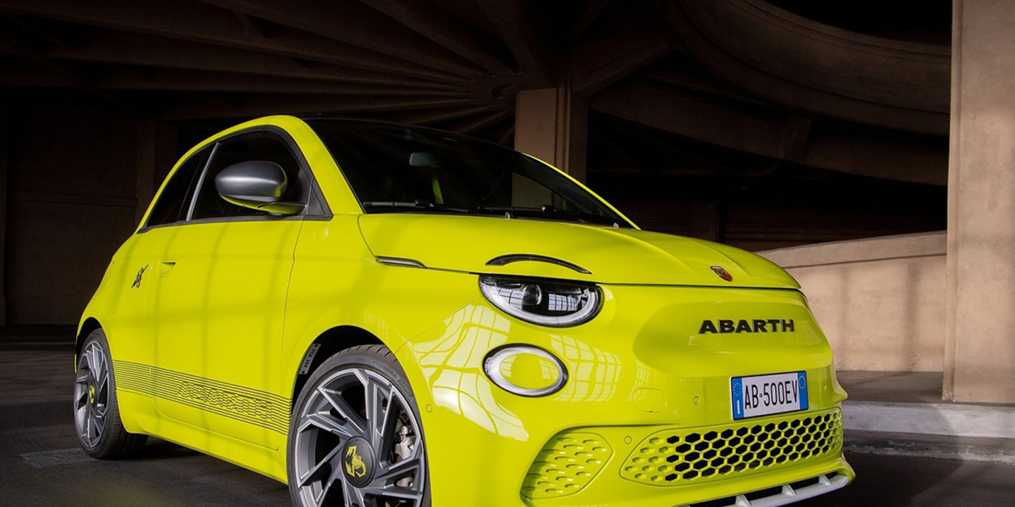 Abarth présente la 500e électrique au Salon de l'auto de Bruxelles 2023 | Moniteur Automobile