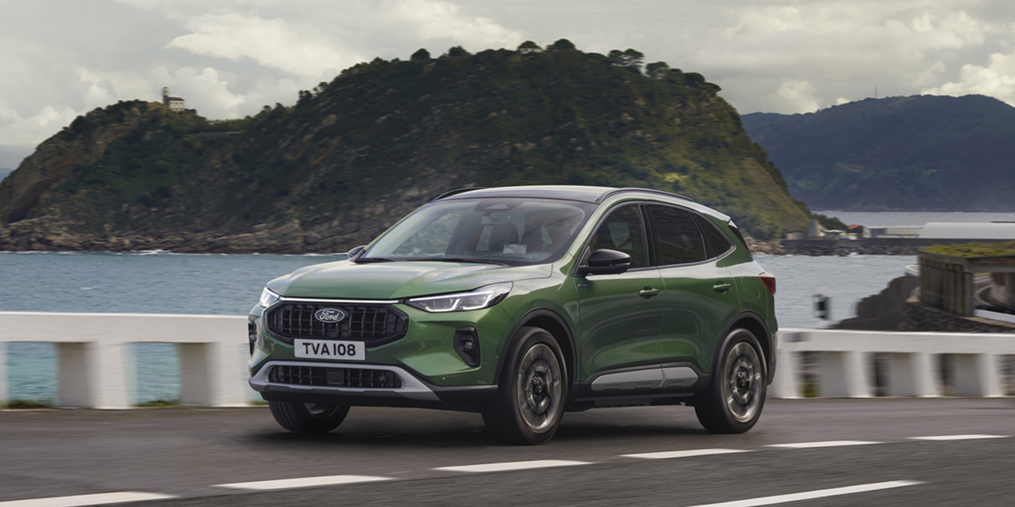 Foto's Officieel: facelift Ford Kuga (2024) - extra rijbereik PHEV ...