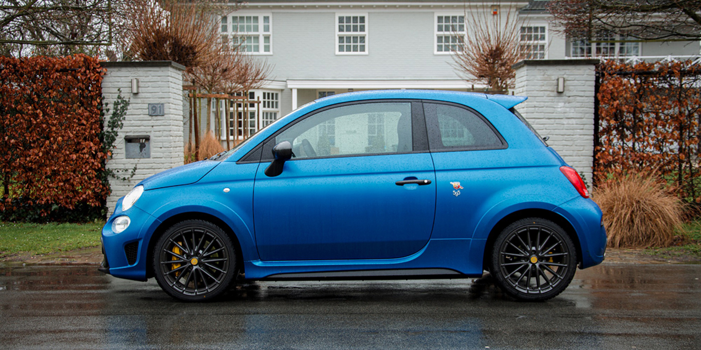 Abarth stopt per direct de verkoop van de 595 en 695 - UPDATE | AutoGids
