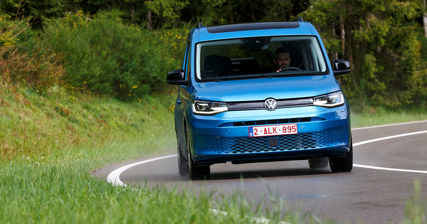 Test 2021 Volkswagen Caddy California - Review AutoGids