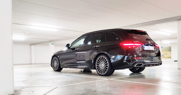Test Test 2021 Mercedes C-Klasse Break (C 200 benzine) - Review AutoGids