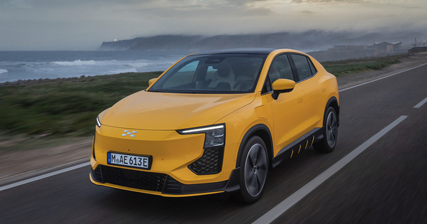 Test Review 2023 Aiways U6 Model - Eerste Test AutoGids