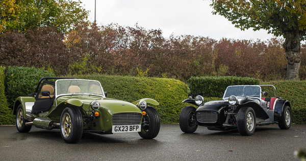 Test Review 2023 Caterham Super Seven 2000 - Test AutoGids