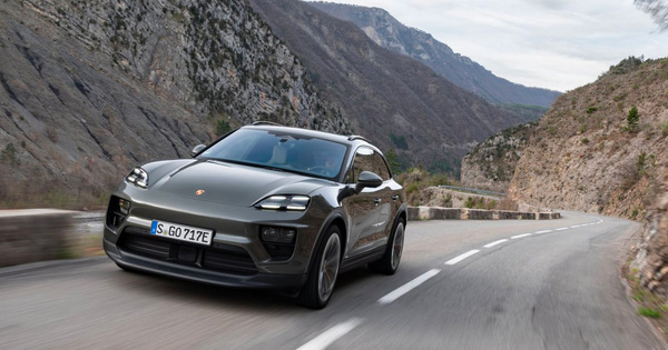 Test Review Porsche Macan EV SUV (2024) - Eerste Test AutoGids