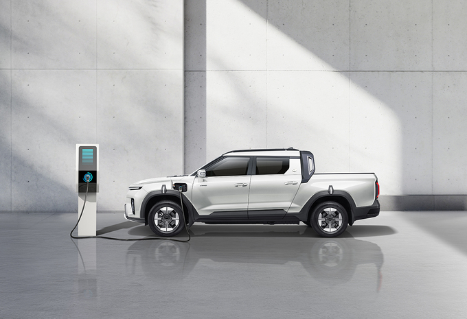 Officieel: KGM Musso EV (2025) - Torres EVX als pick-up + Belgische prijs | AutoGids