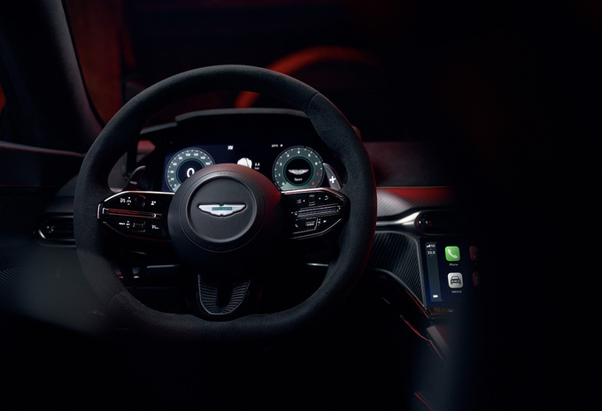 Foto's Officieel: Aston Martin Vantage S (2025) - streepje scherper | AutoGids