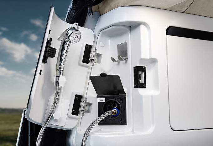 Photos Hyundai Staria Camper Concept : le camping-car coréen 800 volts ...