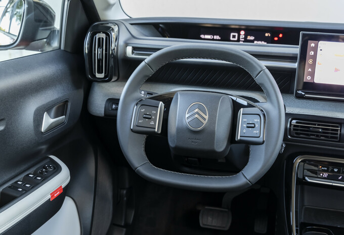Images Review Citroën C3 Aircross (2025) - La petite est devenue grande ...